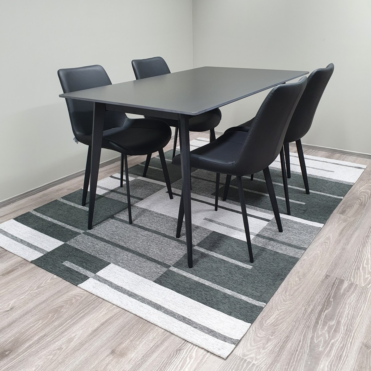 Markus tuoli, musta - Yrityskalusto